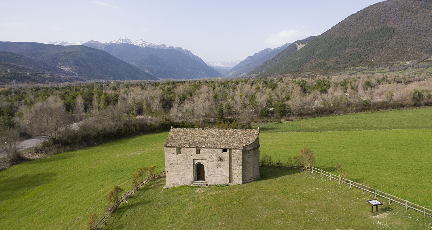 Biescas Aventura * El parque de tirolinas más grande del Pirineo